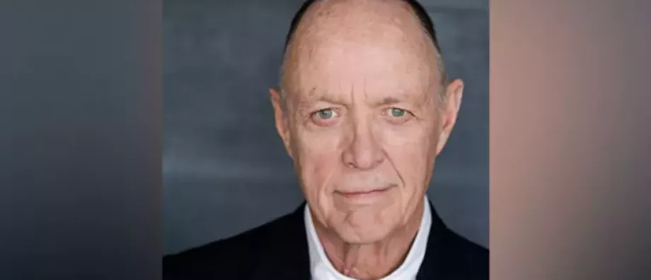 L'acteur américain, Harry Johnson, apparu notamment dans la première ...