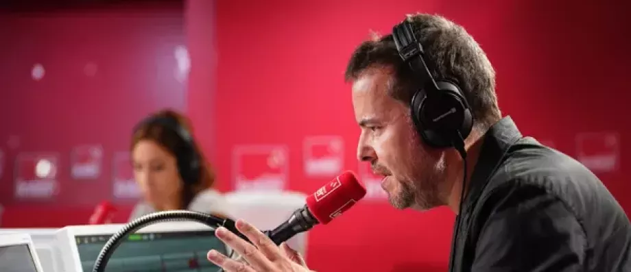 Le journaliste Nicolas Demorand revient dans les locaux de France Inter ...