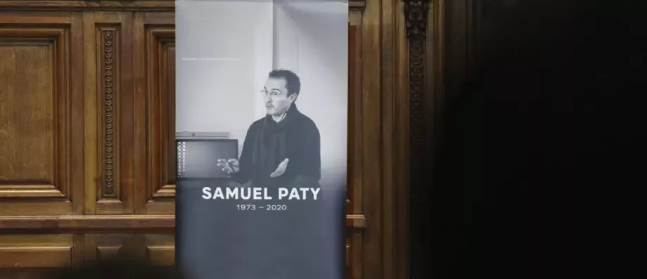 Assassinat de Samuel Paty: Le procès en appel de quatre personnes ...
